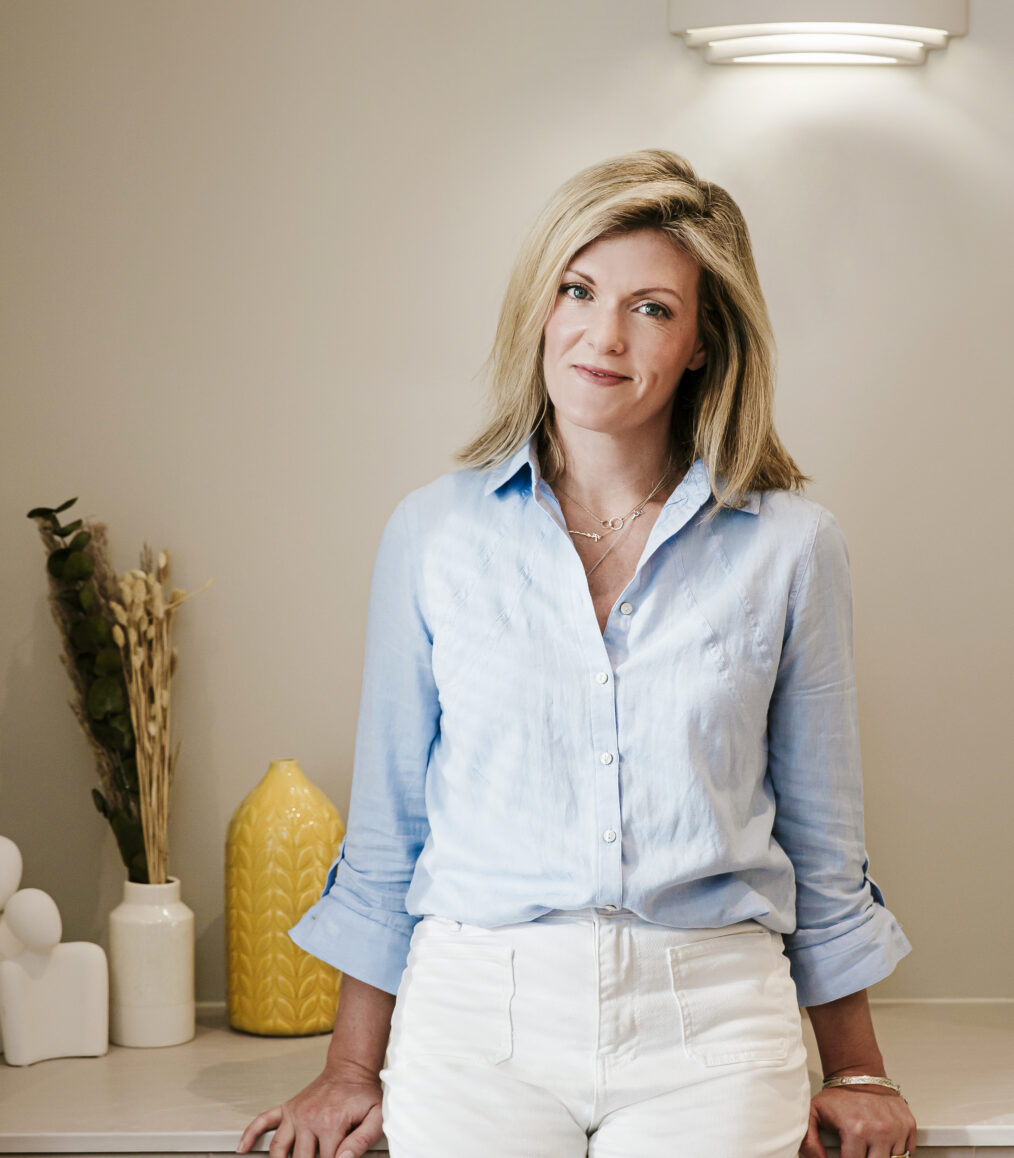 Pippa Campbell - Get the Gloss